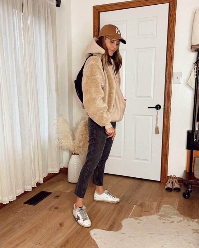 4 Ways to Wear Sherpa - Karina Style Diaries