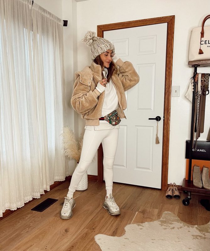 4 Ways to Wear Sherpa - Karina Style Diaries