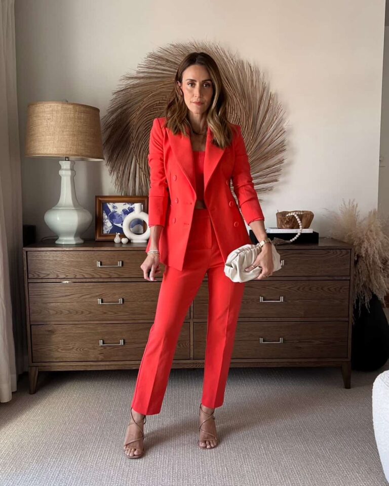 Three Ways to Wear A Bright Color Blazer for Spring - Karina Style Diaries