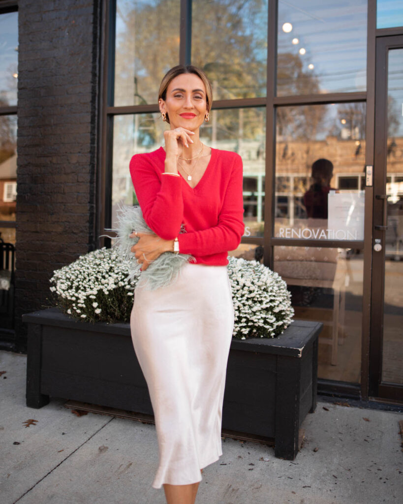 Holiday Accessories - 3 Looks Wearing a Feather Bag - Karina Style Diaries