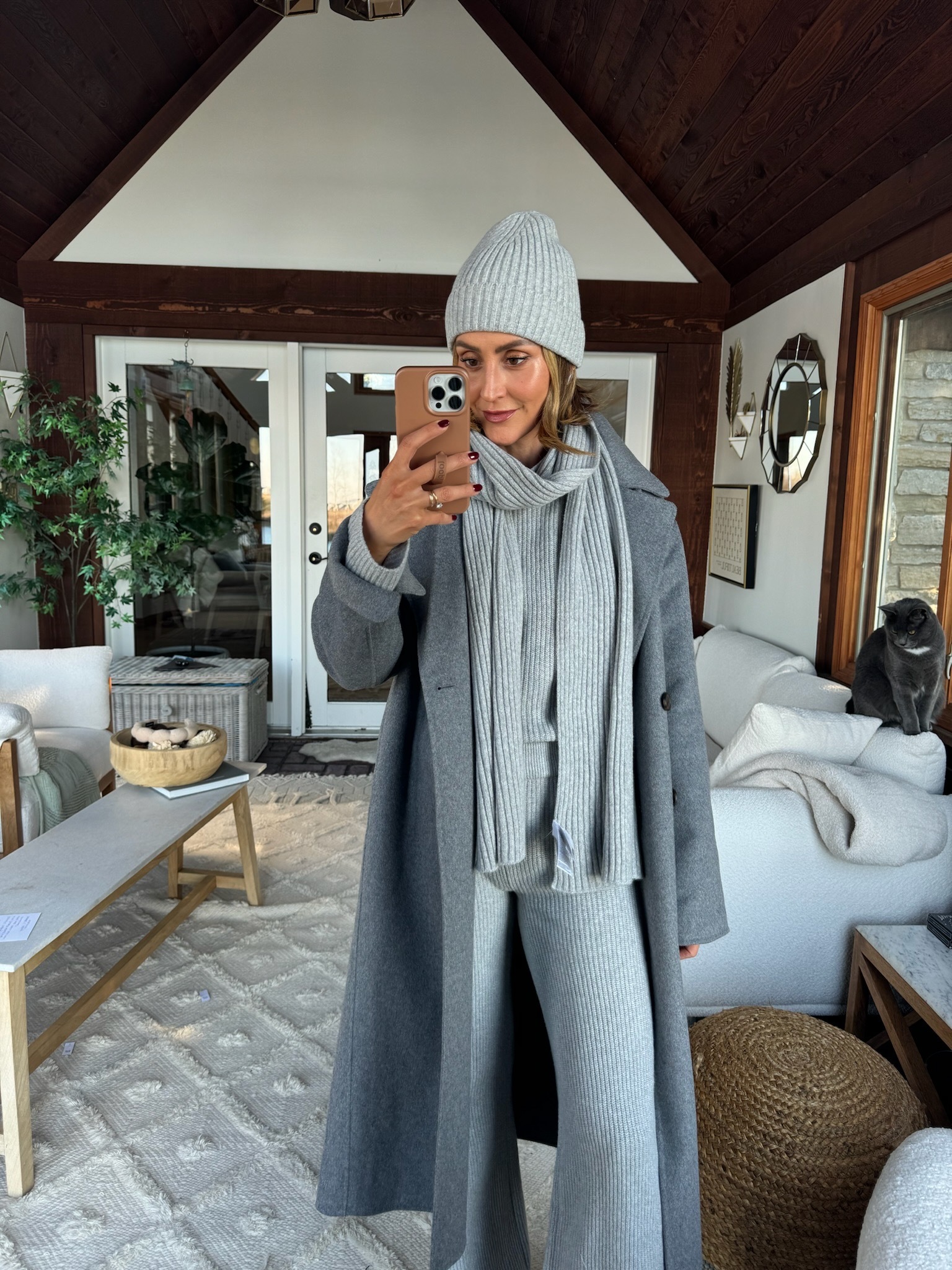 Layered Outfits for Winter: How to Stay Warm and Still Look Chic ...